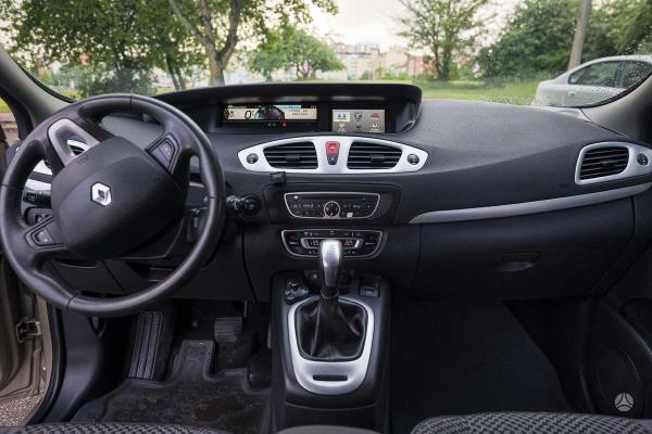 Dzeltens Renault Scenic 2011 Viļņa, ar dzinēja tilpumu 1.46 L un nobraukumu 176 tūkst. km par 3000 €, foto 7 vietnē AUTOMOTO.COM.LV