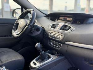 Yellow Renault Scenic 2012 in Vilnius, with an engine capacity of 1.46 L and mileage of 268 thousand km for 2599 €, photo 9 on AUTOMOTO.COM.LV