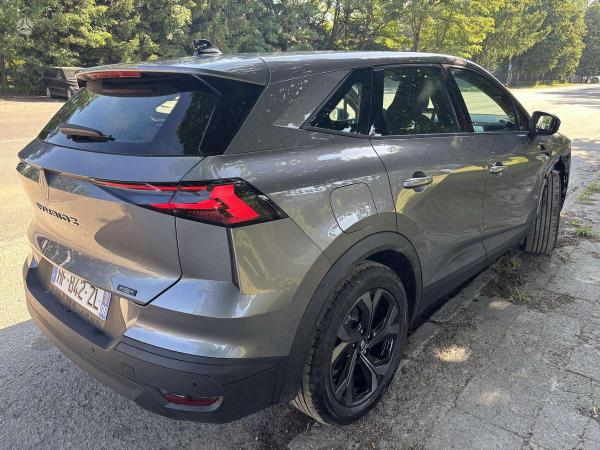 Grey Renault Symbioz 2025 in Taurage, with an engine capacity of 1.80 L and mileage of 13 thousand km for 11200 €, photo 5 on AUTOMOTO.COM.LV