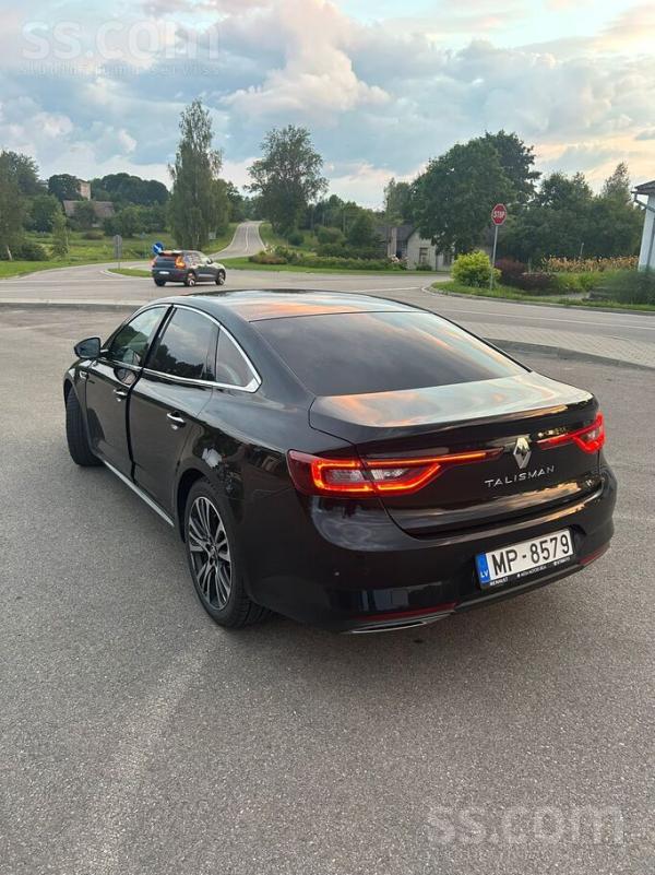 Renault Talisman 2016 in Ogre on AUTOMOTO.COM.LV Black Renault Talisman 2016 in Ogre, with an engine capacity of 1.60 L and mileage of 339 thousand km for 8000 €, photo 3 on AUTOMOTO.COM.LV