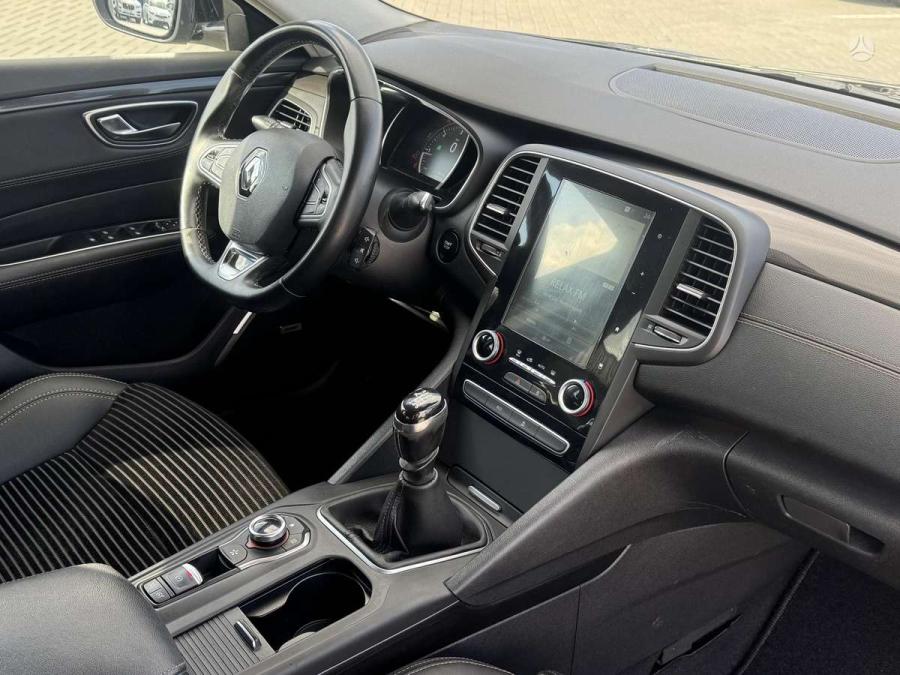 Melns Renault Talisman 2017 Tauragė, ar dzinēja tilpumu 1.60 L un nobraukumu 278 tūkst. km par 5999 €, foto 10 vietnē AUTOMOTO.COM.LV