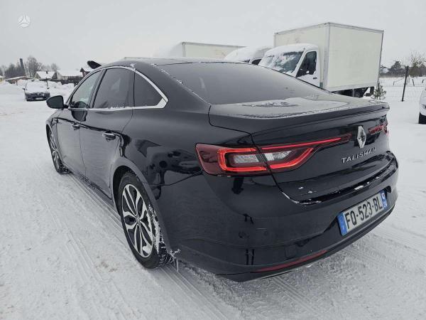 Black Renault Talisman 2020 in Taurage, with an engine capacity of 2.00 L and mileage of 290 thousand km for 7200 €, photo 4 on AUTOMOTO.COM.LV