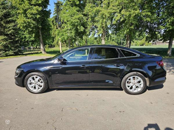 Black Renault Talisman 2021 in Taurage, with an engine capacity of 1.80 L and mileage of 220 thousand km for 9000 €, photo 4 on AUTOMOTO.COM.LV
