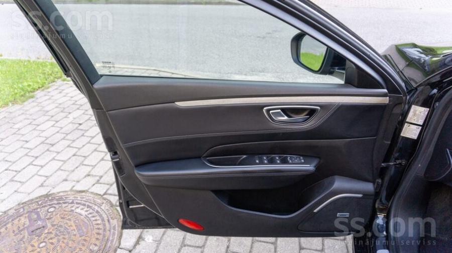 Black Renault Talisman 2016 in Riga, with an engine capacity of 1.60 L and mileage of 263 thousand km for 9290 €, photo 29 on AUTOMOTO.COM.LV