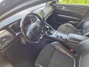 Black Renault Talisman 2016 in Kelme, with an engine capacity of 1.60 L and mileage of 330 thousand km for 5400 €, photo 8 on AUTOMOTO.COM.LV