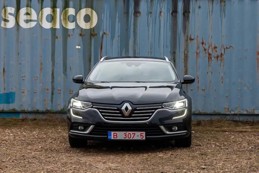 Black Renault Talisman 2017 in Riga, with an engine capacity of 1.60 L and mileage of 180 thousand km for 10995 €, photo 3 on AUTOMOTO.COM.LV