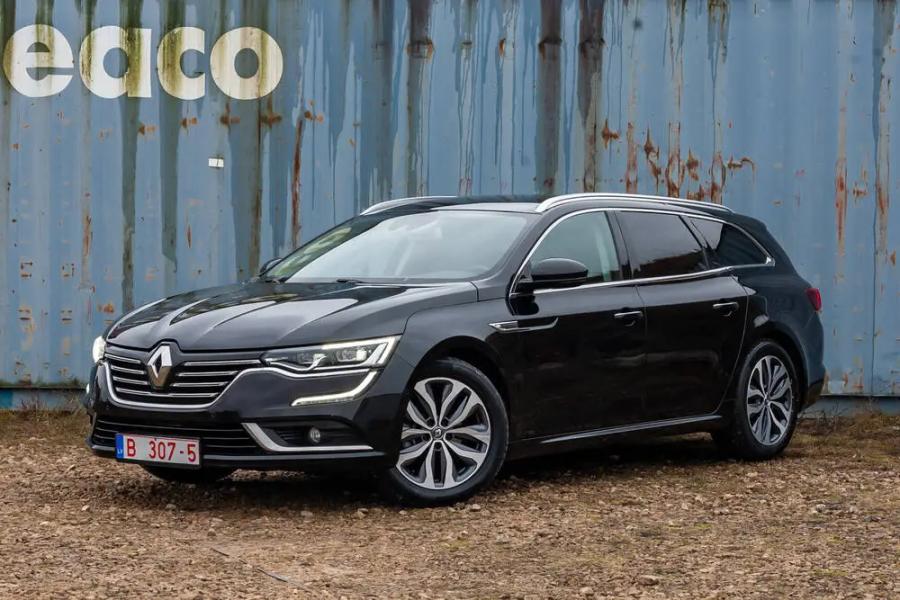 Black Renault Talisman 2017 in Riga, with an engine capacity of 1.60 L and mileage of 180 thousand km for 10995 €, photo 4 on AUTOMOTO.COM.LV