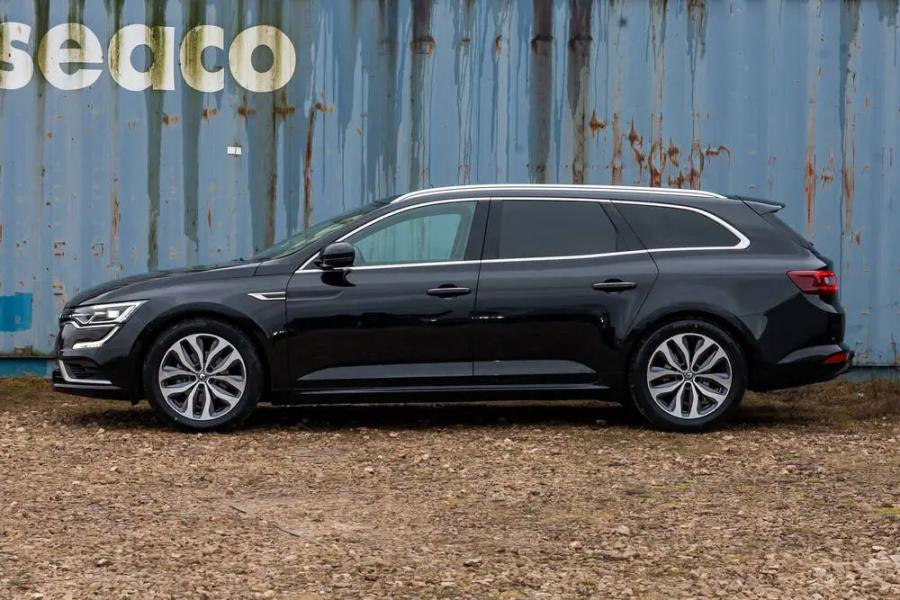 Black Renault Talisman 2017 in Riga, with an engine capacity of 1.60 L and mileage of 180 thousand km for 10995 €, photo 5 on AUTOMOTO.COM.LV