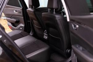 Black Renault Talisman 2017 in Riga, with an engine capacity of 1.60 L and mileage of 180 thousand km for 10995 €, photo 16 on AUTOMOTO.COM.LV