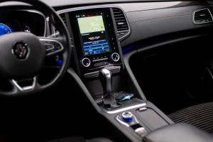 Black Renault Talisman 2017 in Riga, with an engine capacity of 1.60 L and mileage of 180 thousand km for 10995 €, photo 25 on AUTOMOTO.COM.LV