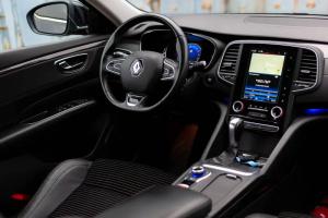 Black Renault Talisman 2017 in Riga, with an engine capacity of 1.60 L and mileage of 180 thousand km for 10995 €, photo 26 on AUTOMOTO.COM.LV