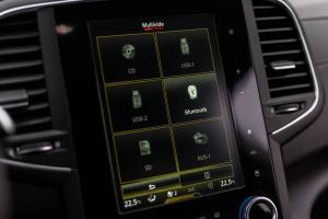 Black Renault Talisman 2017 in Riga, with an engine capacity of 1.60 L and mileage of 180 thousand km for 10995 €, photo 36 on AUTOMOTO.COM.LV