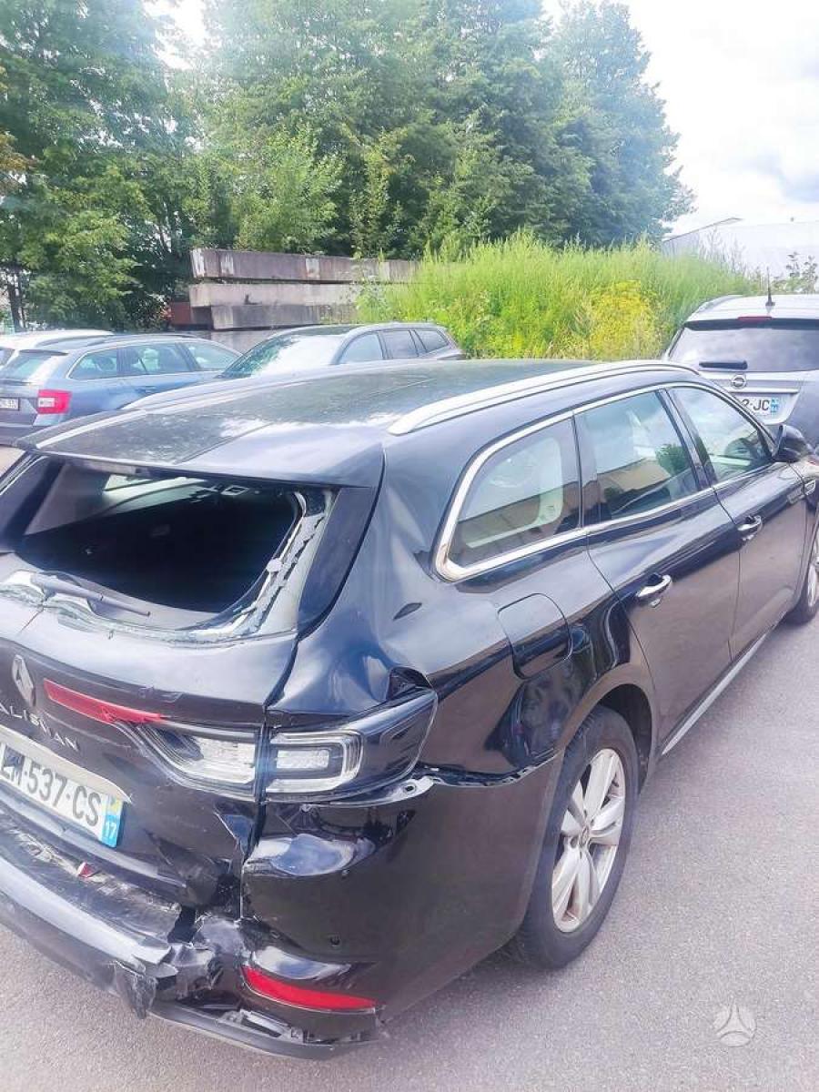Black Renault Talisman 2017 in Kaunas, with an engine capacity of 1.46 L and mileage of 184 thousand km for 4650 €, photo 11 on AUTOMOTO.COM.LV