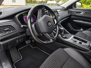 Black Renault Talisman 2018 in Pakruojis, with an engine capacity of 1.60 L and mileage of 203 thousand km for 7200 €, photo 10 on AUTOMOTO.COM.LV