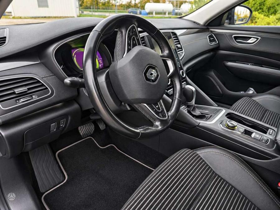 Black Renault Talisman 2018 in Pakruojis, with an engine capacity of 1.60 L and mileage of 203 thousand km for 7200 €, photo 10 on AUTOMOTO.COM.LV