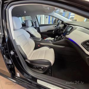 Black Renault Talisman 2019 in Tartu, with an engine capacity of 2.00 L and mileage of 132 thousand km for 15990 €, photo 8 on AUTOMOTO.COM.LV