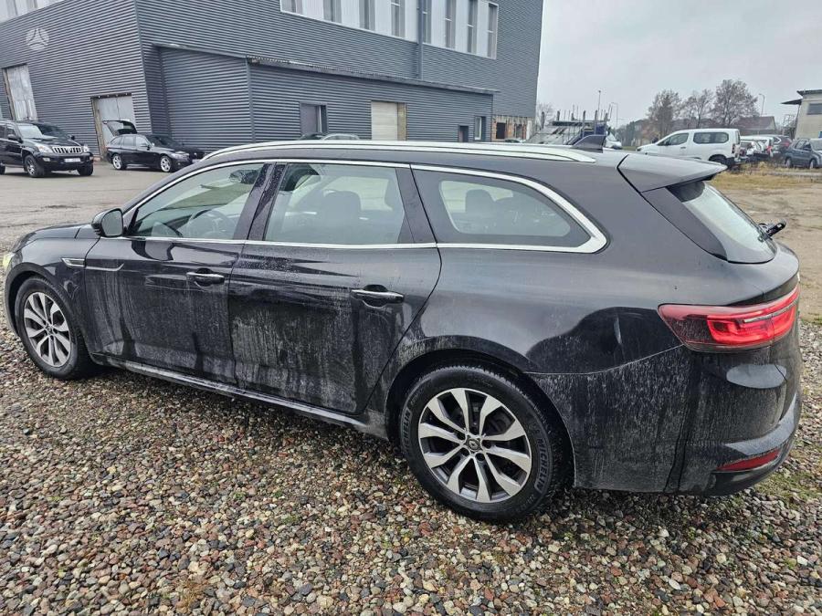 Black Renault Talisman 2021 in Taurage, with an engine capacity of 1.75 L and mileage of 138 thousand km for 11979 €, photo 9 on AUTOMOTO.COM.LV