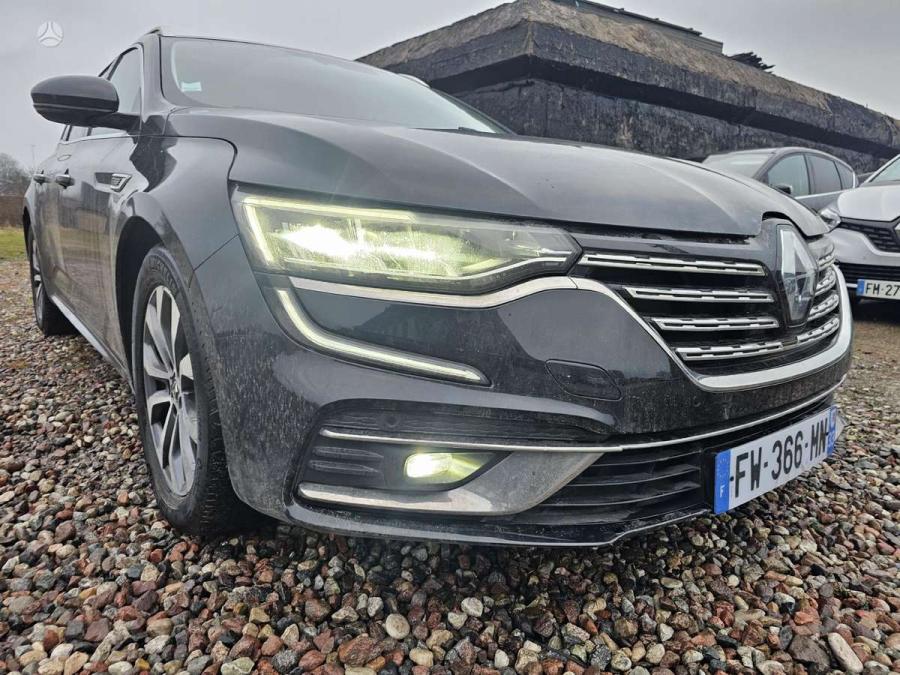 Black Renault Talisman 2021 in Taurage, with an engine capacity of 1.75 L and mileage of 138 thousand km for 11979 €, photo 13 on AUTOMOTO.COM.LV