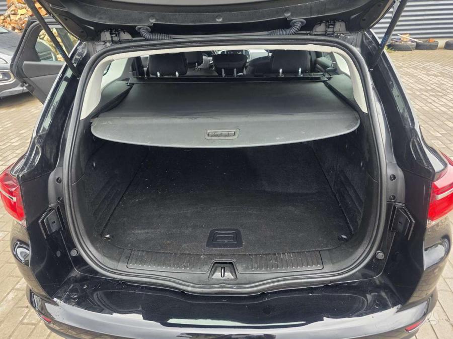 Melns Renault Talisman 2021 Tauragė, ar dzinēja tilpumu 1.75 L un nobraukumu 139 tūkst. km par 11500 €, foto 39 vietnē AUTOMOTO.COM.LV