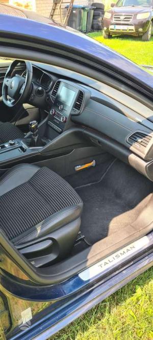 Blue Renault Talisman 2016 in Panevezys, with an engine capacity of 1.50 L and mileage of 188 thousand km for 7200 €, photo 8 on AUTOMOTO.COM.LV