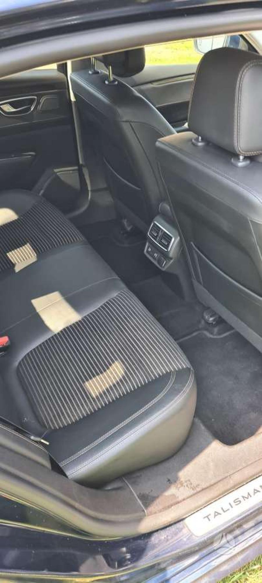 Blue Renault Talisman 2016 in Panevezys, with an engine capacity of 1.50 L and mileage of 188 thousand km for 7200 €, photo 9 on AUTOMOTO.COM.LV