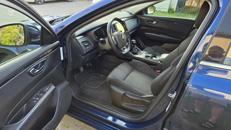 Zils Renault Talisman 2016 Kauņa, ar dzinēja tilpumu 1.46 L un nobraukumu 144 tūkst. km par 8700 €, foto 8 vietnē AUTOMOTO.COM.LV