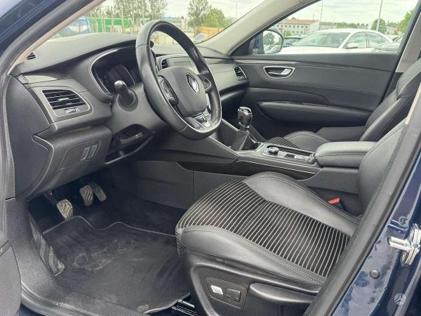 Blue Renault Talisman 2017 in Taurage, with an engine capacity of 1.60 L and mileage of 303 thousand km for 7300 €, photo 8 on AUTOMOTO.COM.LV