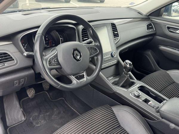 Blue Renault Talisman 2017 in Taurage, with an engine capacity of 1.60 L and mileage of 303 thousand km for 7300 €, photo 9 on AUTOMOTO.COM.LV