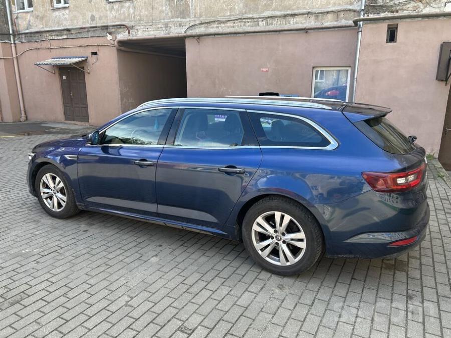 Blue Renault Talisman 2016 in Riga, with an engine capacity of 1.60 L and mileage of 207 thousand km for 4700 €, photo 4 on AUTOMOTO.COM.LV