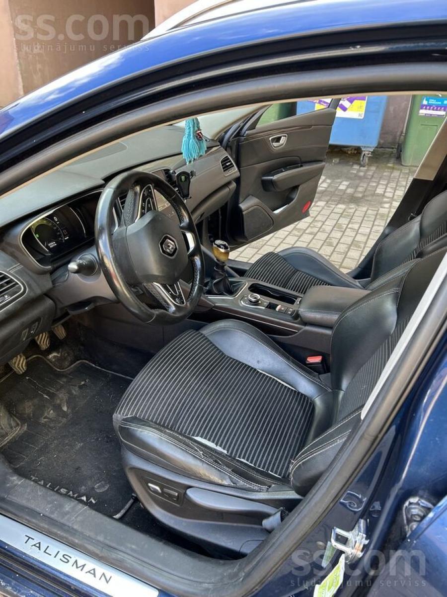 Blue Renault Talisman 2016 in Riga, with an engine capacity of 1.60 L and mileage of 207 thousand km for 4700 €, photo 5 on AUTOMOTO.COM.LV
