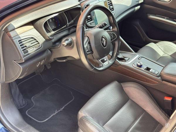 Zils Renault Talisman 2016 Viļņa, ar dzinēja tilpumu 1.60 L un nobraukumu 320 tūkst. km par 8900 €, foto 8 vietnē AUTOMOTO.COM.LV