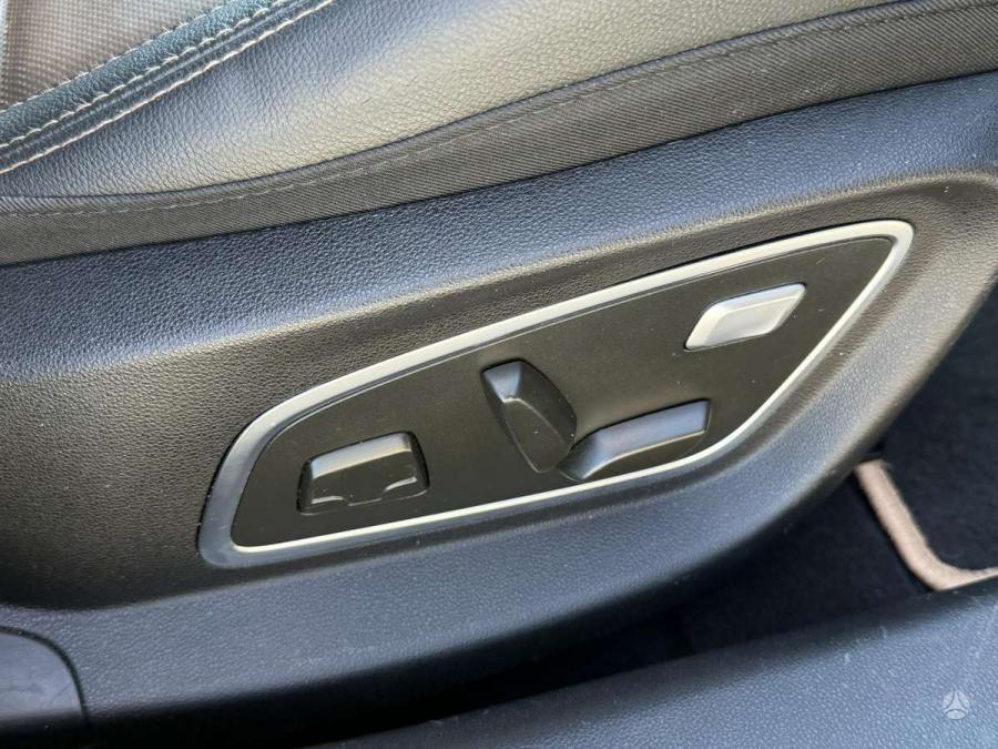Brown Renault Talisman 2016 in Siauliai, with an engine capacity of 1.60 L and mileage of 239 thousand km for 7650 €, photo 16 on AUTOMOTO.COM.LV
