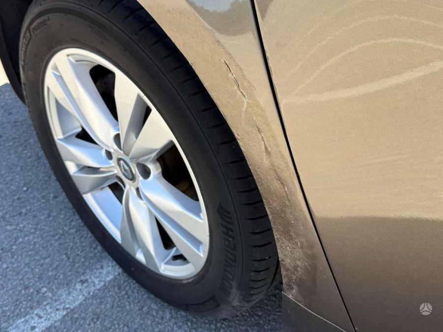 Brown Renault Talisman 2016 in Siauliai, with an engine capacity of 1.60 L and mileage of 239 thousand km for 7650 €, photo 24 on AUTOMOTO.COM.LV