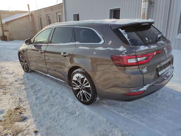 Brown Renault Talisman 2017 in Ukmerge, with an engine capacity of 1.60 L and mileage of 250 thousand km for 7600 €, photo 4 on AUTOMOTO.COM.LV