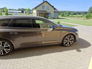Brown Renault Talisman 2017 in Alytus, with an engine capacity of 1.60 L and mileage of 170 thousand km for 10500 €, photo 4 on AUTOMOTO.COM.LV