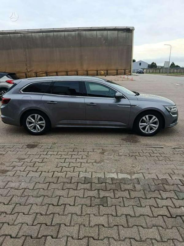 Brown Renault Talisman 2017 in Taurage, with an engine capacity of 1.60 L and mileage of 234 thousand km for 7500 €, photo 7 on AUTOMOTO.COM.LV