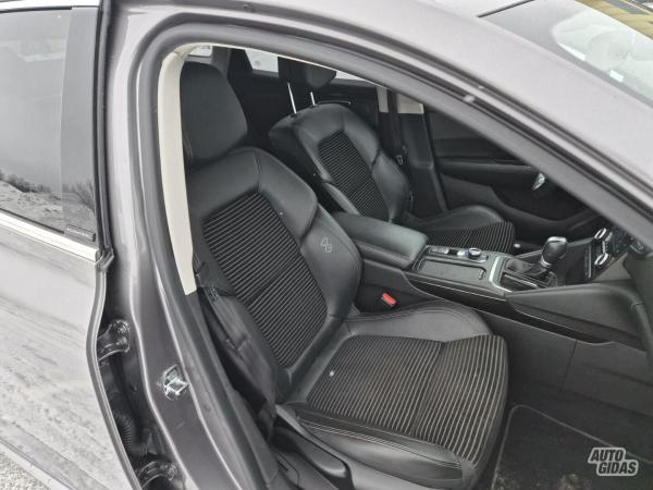 Grey Renault Talisman 2016 in Vilnius, with an engine capacity of 1.60 L and mileage of 247 thousand km for 7600 €, photo 8 on AUTOMOTO.COM.LV