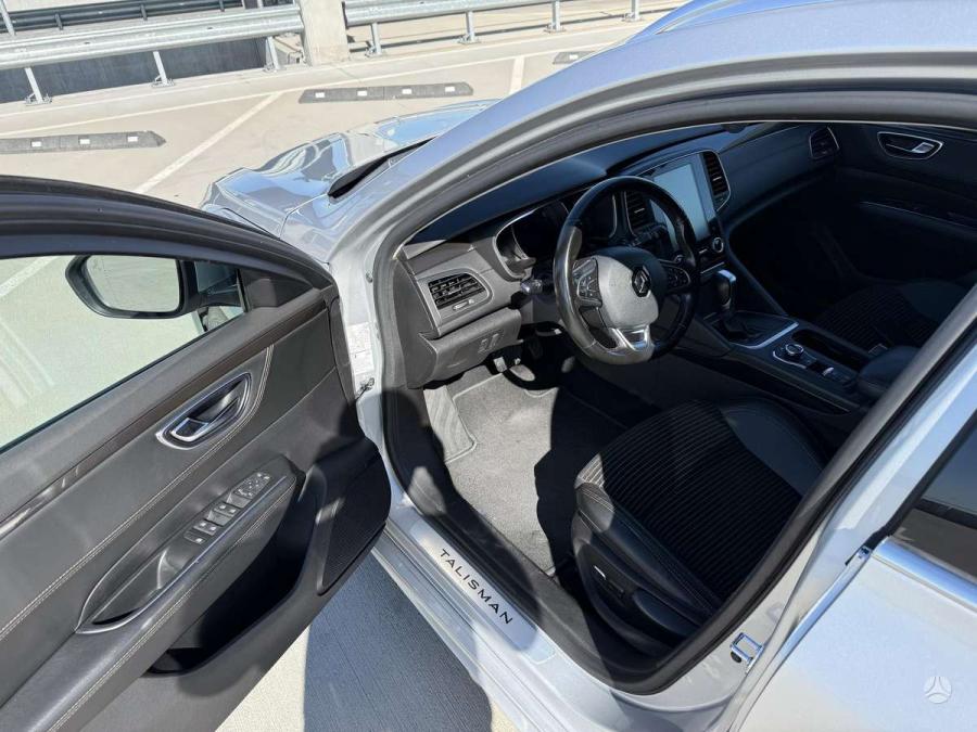 Pelēks Renault Talisman 2016 Viļņa, ar dzinēja tilpumu 1.60 L un nobraukumu 232 tūkst. km par 5850 €, foto 10 vietnē AUTOMOTO.COM.LV