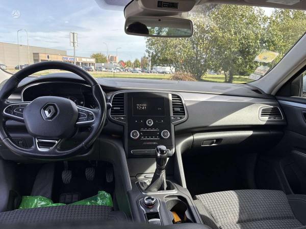 Pelēks Renault Talisman 2016 Panevēža, ar dzinēja tilpumu 1.60 L un nobraukumu 251 tūkst. km par 4800 €, foto 7 vietnē AUTOMOTO.COM.LV