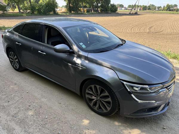Grey Renault Talisman 2017 in Taurage, with an engine capacity of 1.60 L and mileage of 300 thousand km for 5400 €, photo 4 on AUTOMOTO.COM.LV