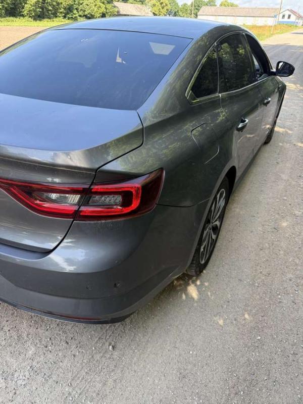 Grey Renault Talisman 2017 in Taurage, with an engine capacity of 1.60 L and mileage of 300 thousand km for 5400 €, photo 5 on AUTOMOTO.COM.LV