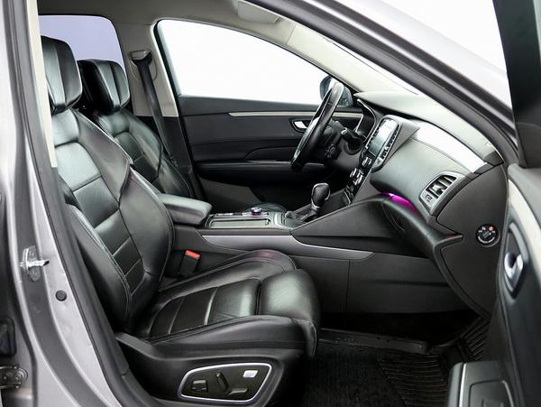 Pelēks Renault Talisman 2017 Tallina, ar dzinēja tilpumu 1.60 L un nobraukumu 315 tūkst. km par 4999 €, foto 6 vietnē AUTOMOTO.COM.LV