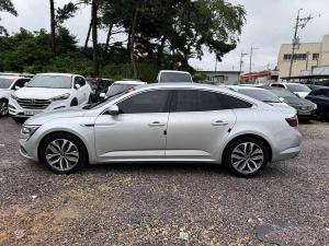 Grey Renault Talisman 2017 in Vilnius, with an engine capacity of 2.00 L and mileage of 187 thousand km for 8500 €, photo 4 on AUTOMOTO.COM.LV