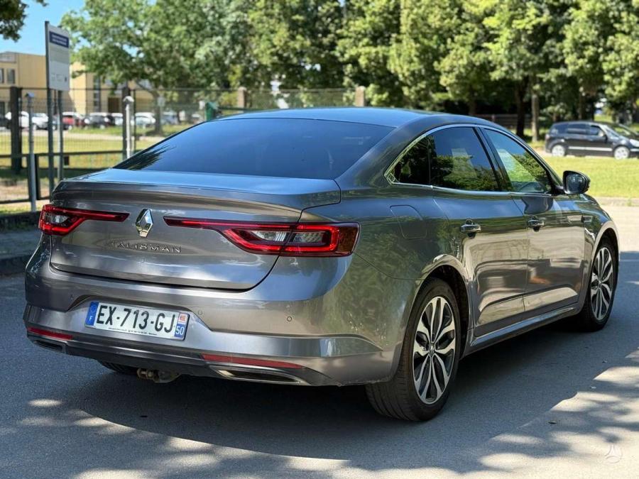 Grey Renault Talisman 2018 in Taurage, with an engine capacity of 1.60 L and mileage of 270 thousand km for 7500 €, photo 12 on AUTOMOTO.COM.LV