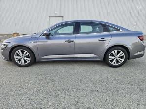 Grey Renault Talisman 2018 in Taurage, with an engine capacity of 1.46 L and mileage of 189 thousand km for 6800 €, photo 3 on AUTOMOTO.COM.LV