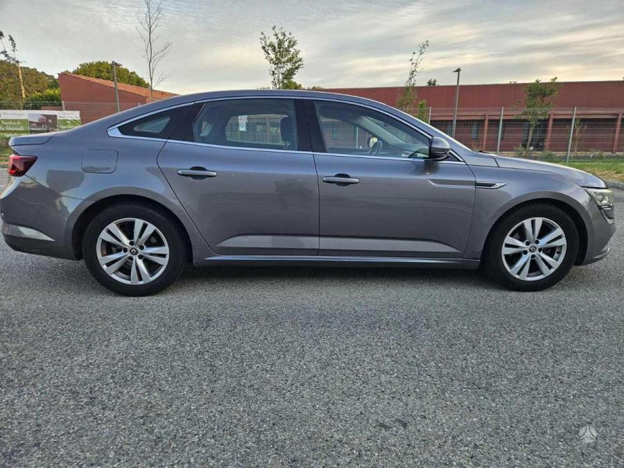 Grey Renault Talisman 2018 in Taurage, with an engine capacity of 1.46 L and mileage of 189 thousand km for 6800 €, photo 7 on AUTOMOTO.COM.LV