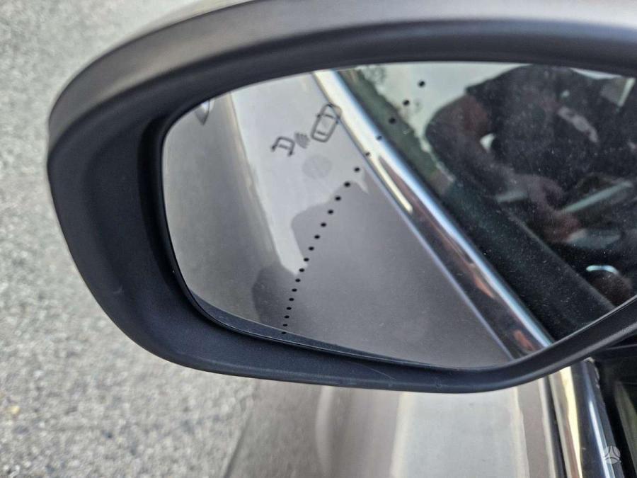 Grey Renault Talisman 2018 in Taurage, with an engine capacity of 1.46 L and mileage of 189 thousand km for 6800 €, photo 17 on AUTOMOTO.COM.LV
