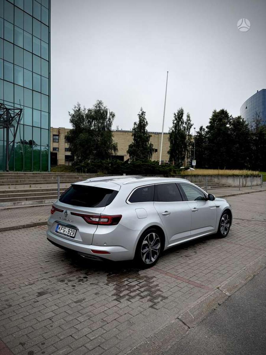 Grey Renault Talisman 2016 in Vilnius, with an engine capacity of 1.60 L and mileage of 232 thousand km for 7350 €, photo 4 on AUTOMOTO.COM.LV
