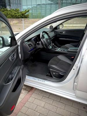 Grey Renault Talisman 2016 in Vilnius, with an engine capacity of 1.60 L and mileage of 232 thousand km for 7350 €, photo 8 on AUTOMOTO.COM.LV