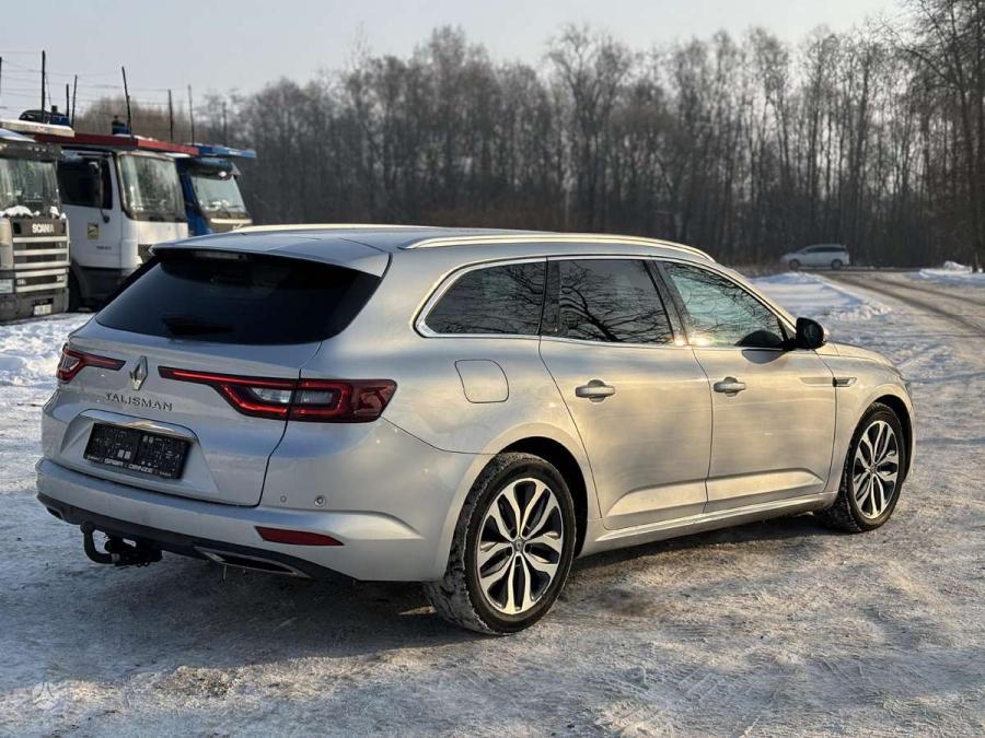 Pelēks Renault Talisman 2017 Tauragė, ar dzinēja tilpumu 1.60 L un nobraukumu 203 tūkst. km par 7200 €, foto 2 vietnē AUTOMOTO.COM.LV